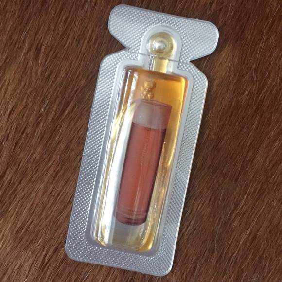 Amore Pacific | Makeup | New Amore Pacific Vintage Single Extract ...
